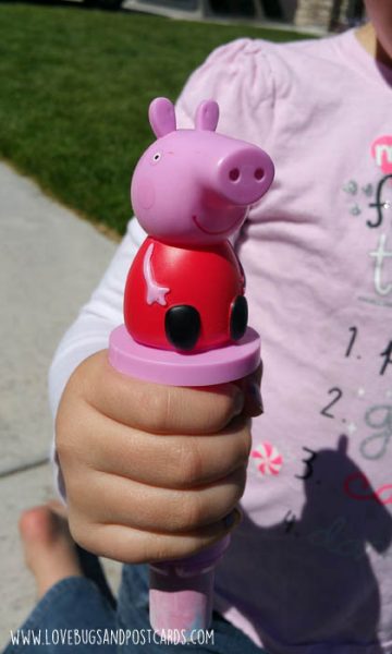 Spring Time Fun with Peppa Pig - Lovebugs and Postcards